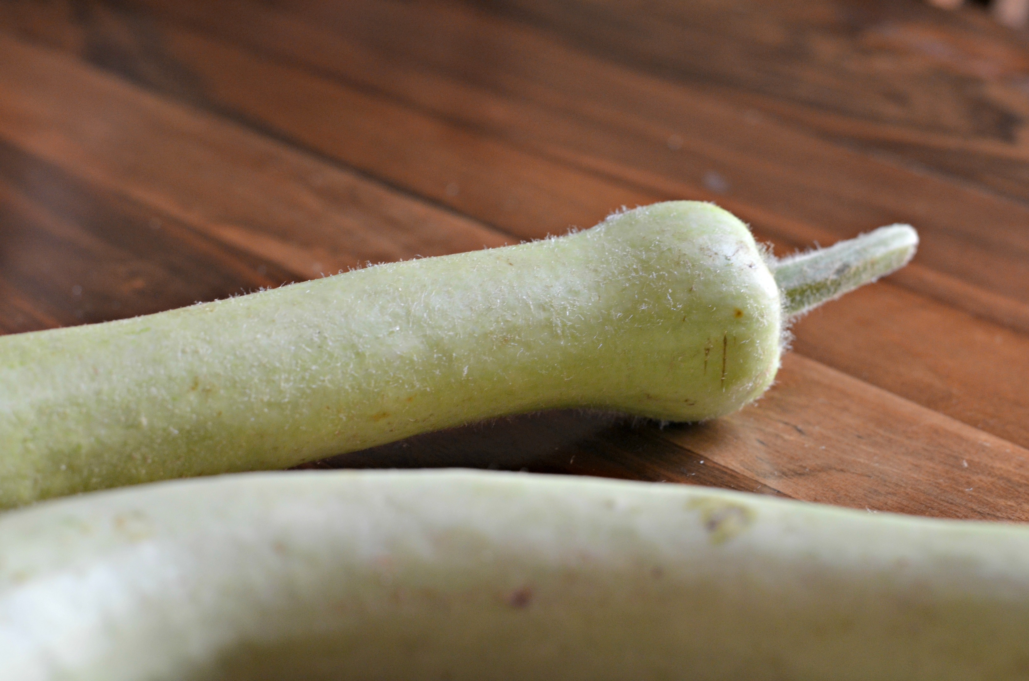 How to Prep Bottle Gourds (Slaoui) for Moroccan Recipes - Taste of Maroc