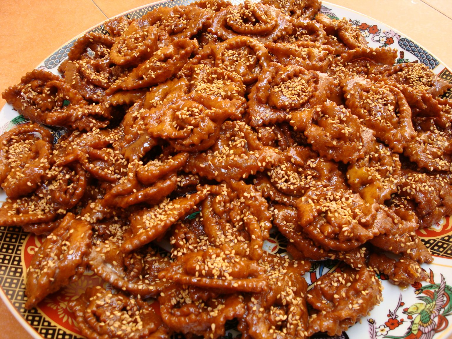 Chebakia Recipe - Moroccan Sesame and Honey Cookies - Taste of Maroc